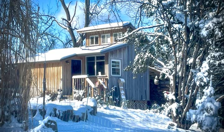 Cozy Cabin On The Ridge - Athens, OH