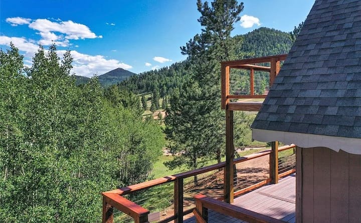 Gold Miner’s Getaway In Charming Cripple Creek - Cripple Creek, CO