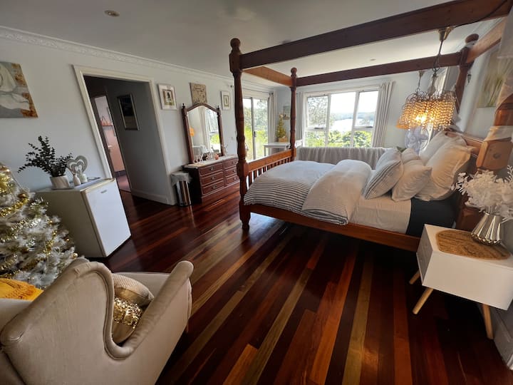 Pixie House - West Wing - Batemans Bay