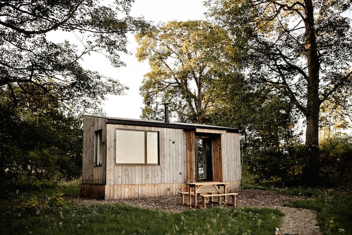 Huckleberry Pines - Derbyshire