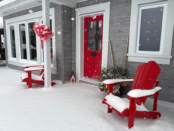 Beauty, Tranquility, Spa, Winter Wonderland - Val-des-Monts