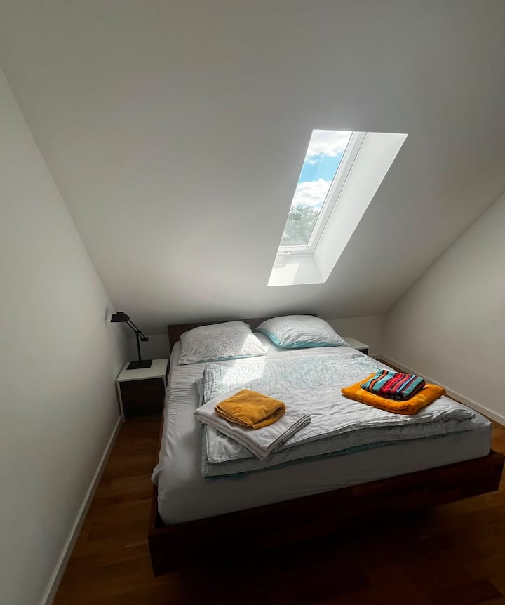 Gemütliches Dg Zimmer, Priv. Bad - Munich
