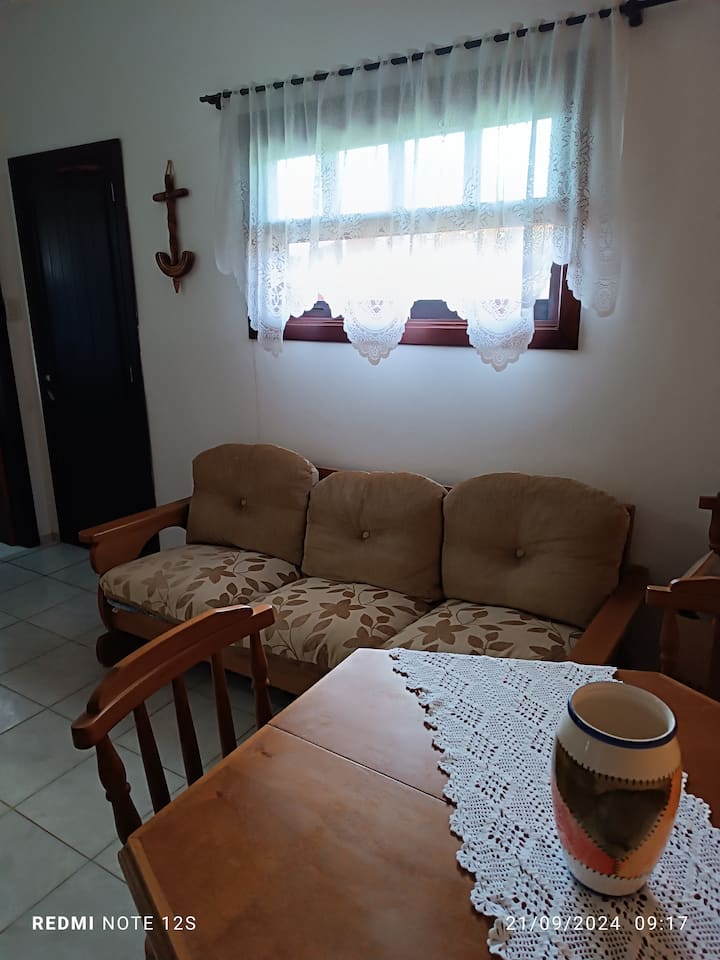 Apto Em Tramandaí A Poucos Passos Do Mar. - Tramandaí
