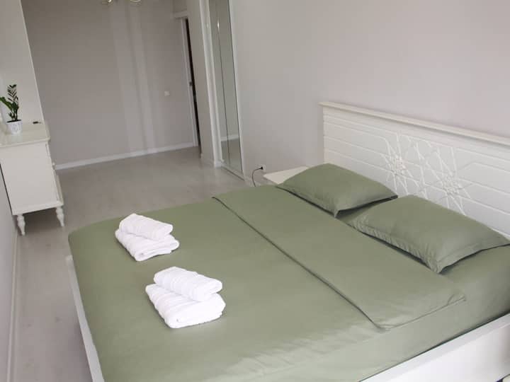 Super Large, Cozy - Bishkek