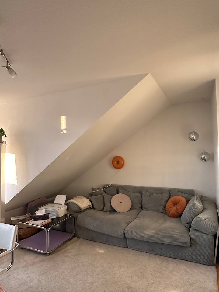 Kuschelige Höhle In Bester Lage - Cologne