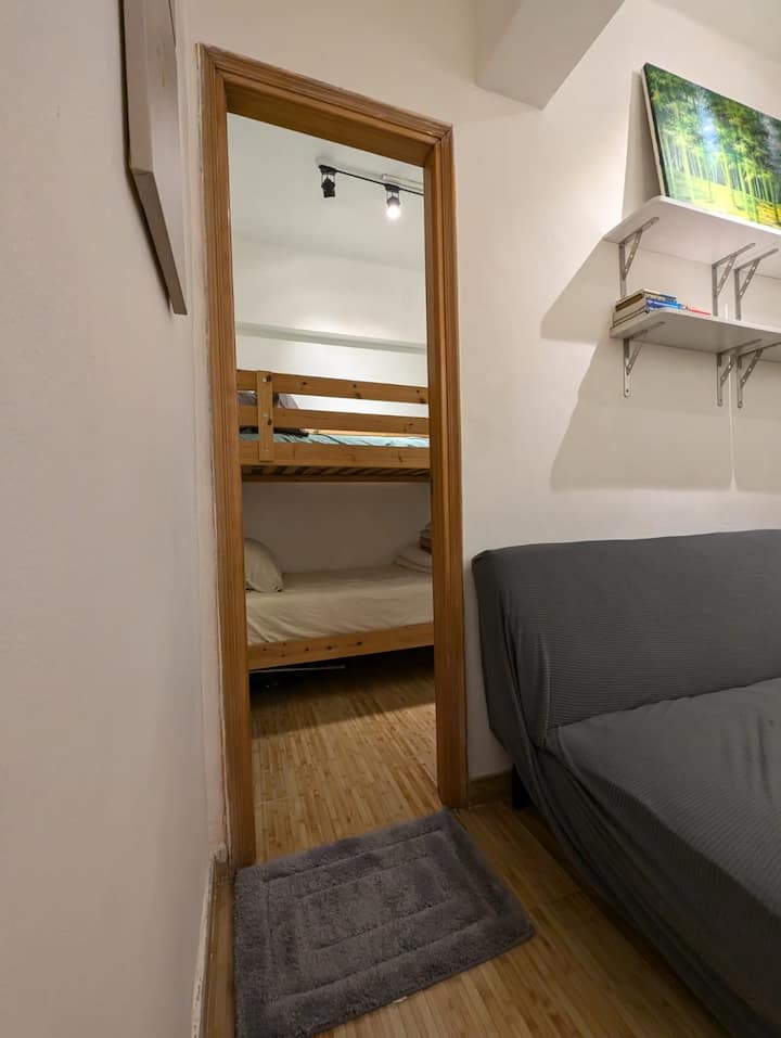 3 Beds - City Centre - Fast Wifi Super Time Saver! - Wan Chai