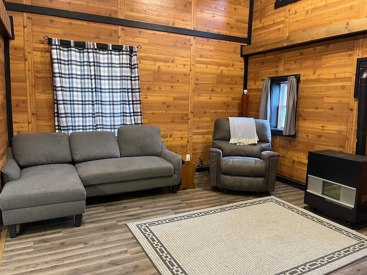 Cozy Cabin In Baltic - Fresno, OH