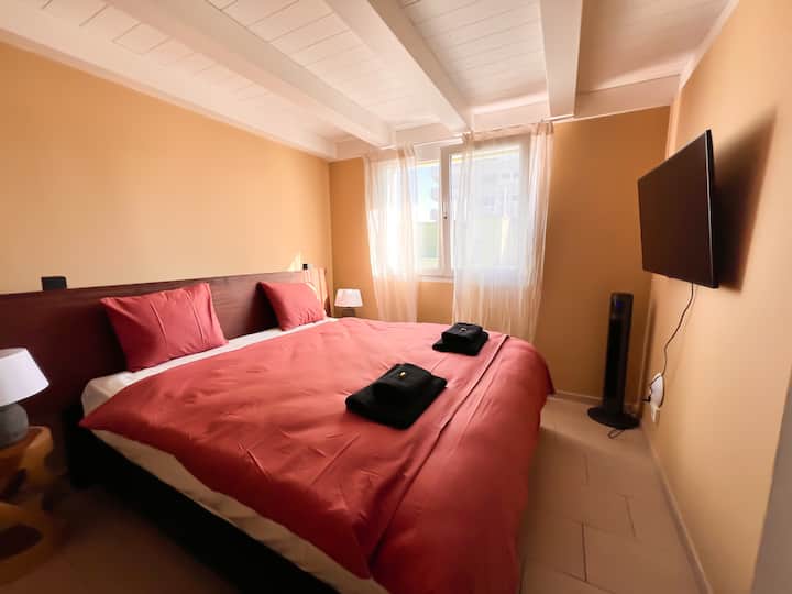 Modern Central Studio Apartment In Zurich Oerlikon - Zürich
