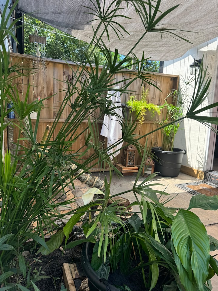 The Garden Tiny House - Savannah, GA