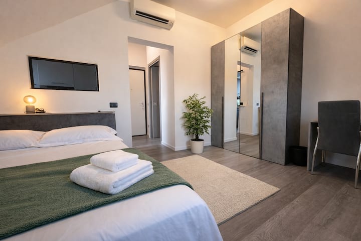 Ultimo Piano Moderno Zona Crocetta, Centro Milano - Milan