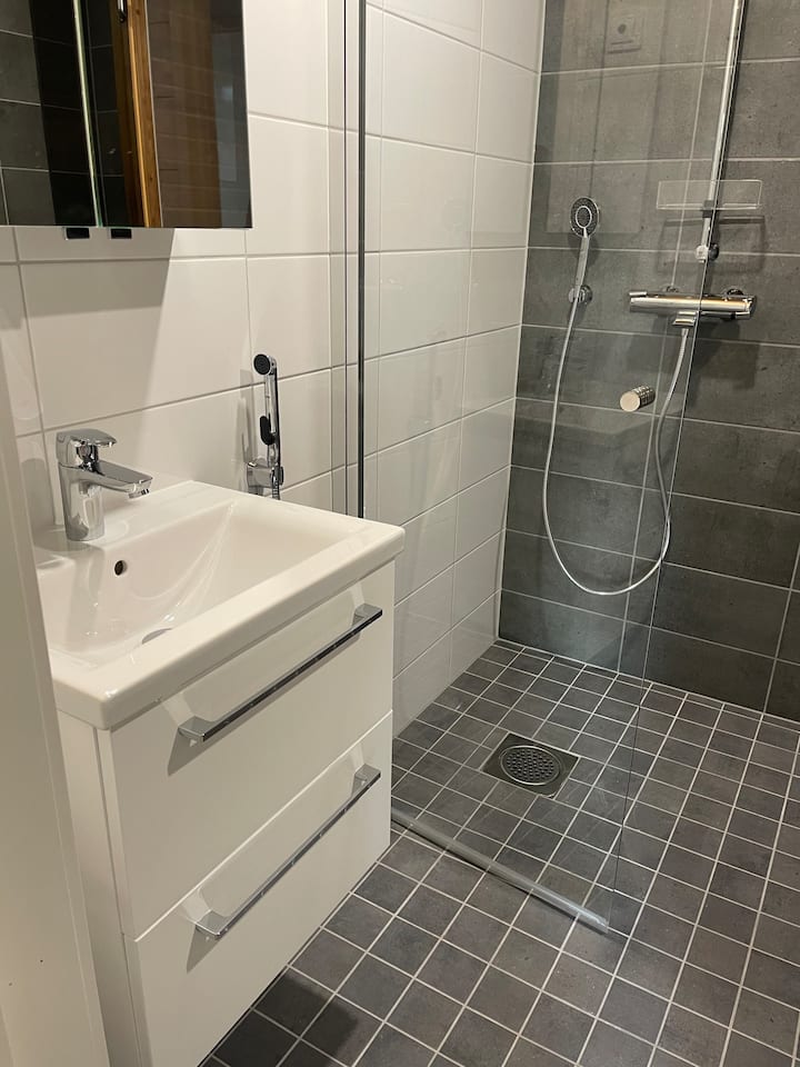 Rivitalo Yksiö Omalla Saunalla - Tampere