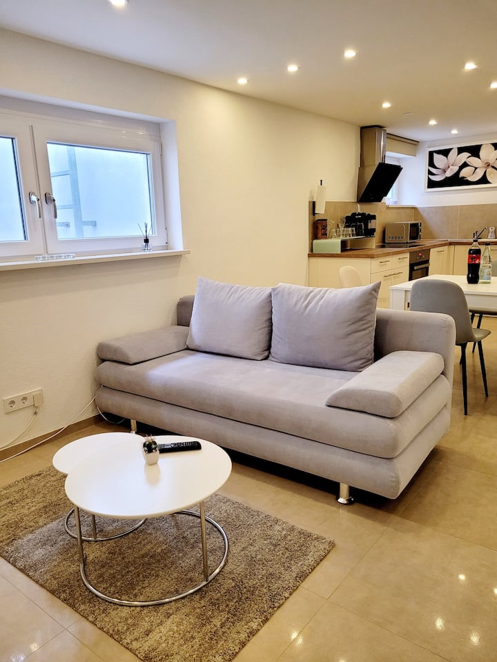 Charmante 1-zimmer Wohnung - Stuttgart