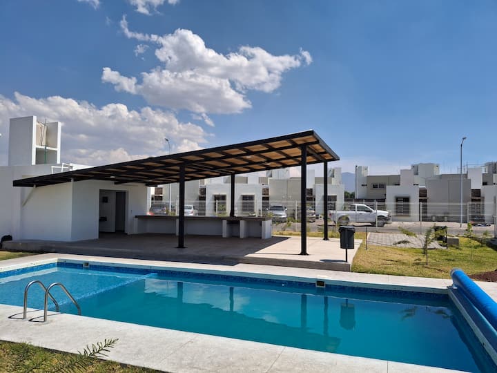 Casa Sol Excelente Ubicación. - Zamora