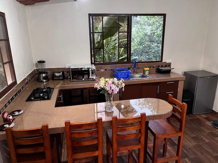 Dulce Casita "Cuarto Menguante" - Puerto Quito