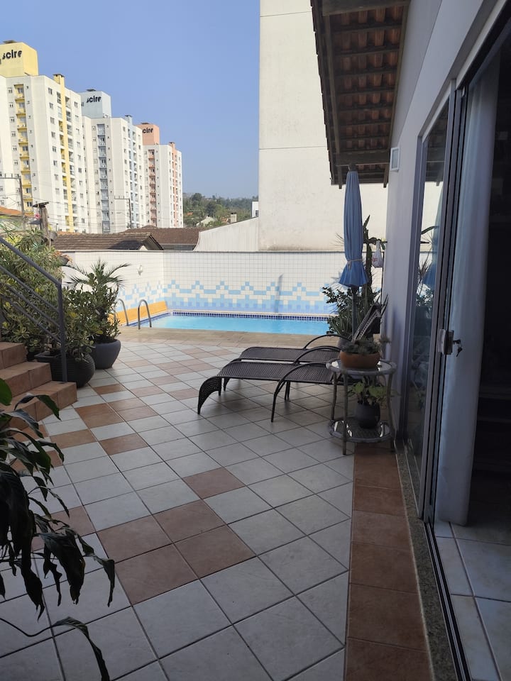 Apto Com Piscina E Churrasqueira - Blumenau