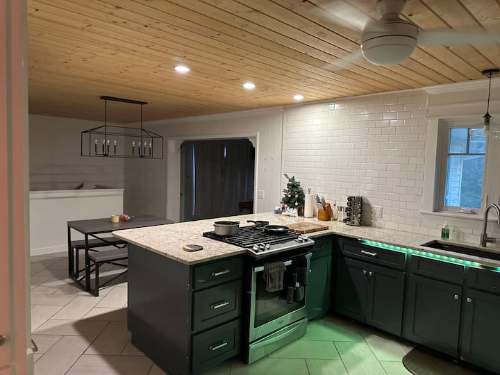Coziest Cottage In Enterprise! - Lake Francis, Enterprise