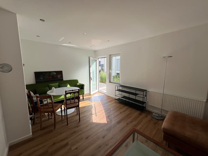 55 Qm Wohnung, Frisch Saniert - Wiesbaden