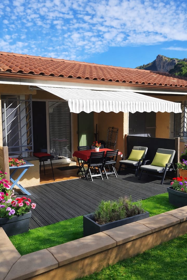 Charmant T2 Avec Terrasse – Proche Des Thermes - Digne-les-Bains