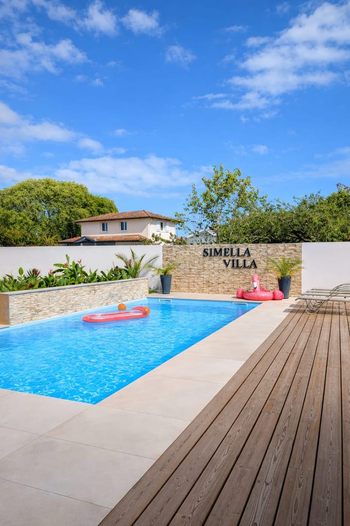 Villa Simella Piscine Proche Plages Centre à Pied - Tosse