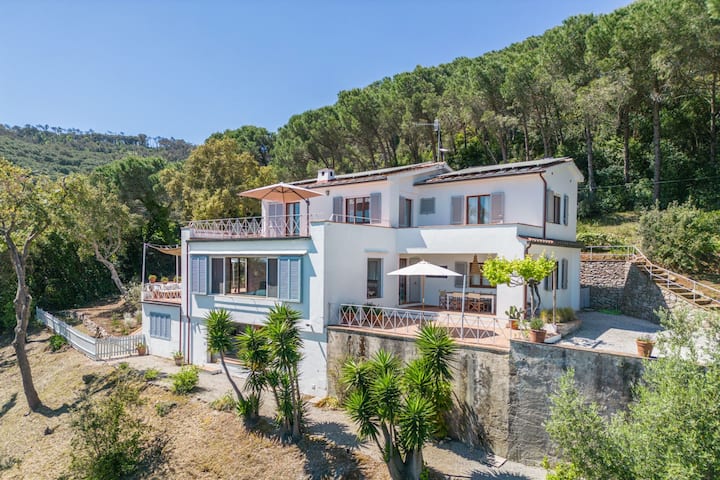 Locus Solus Elba - Elba