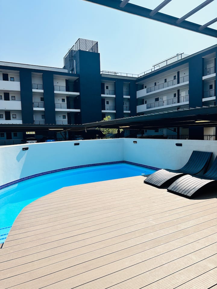 Luxury Apartment Next To Brooklyn Mall - Pretoria