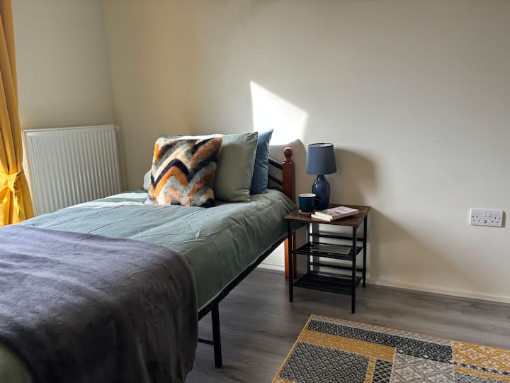 Brand New Flat With Parking - Bristol