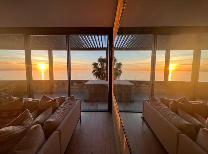 Epic Waves & Spectacular Views - San José del Cabo