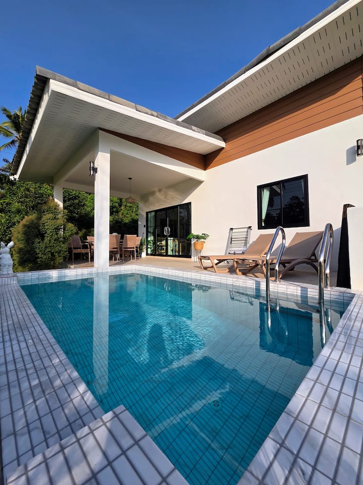Modern Pool Villa: 2br, Cinema-tvs & Beach Access - Ko Pha Ngan