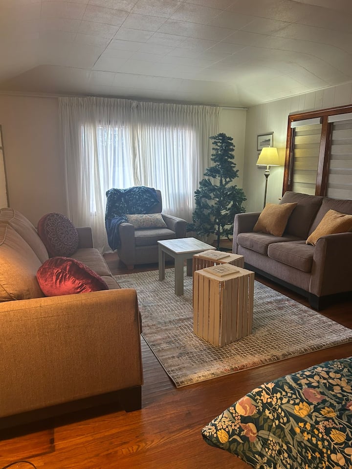 The Green Paradise - Sylvan Lake