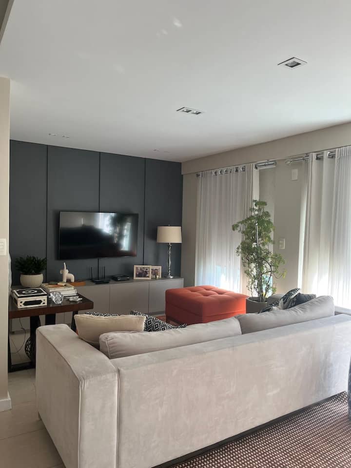 Apartamento 2 Quartos A Poucos Minutos Da Praia - Rio de Janeiro