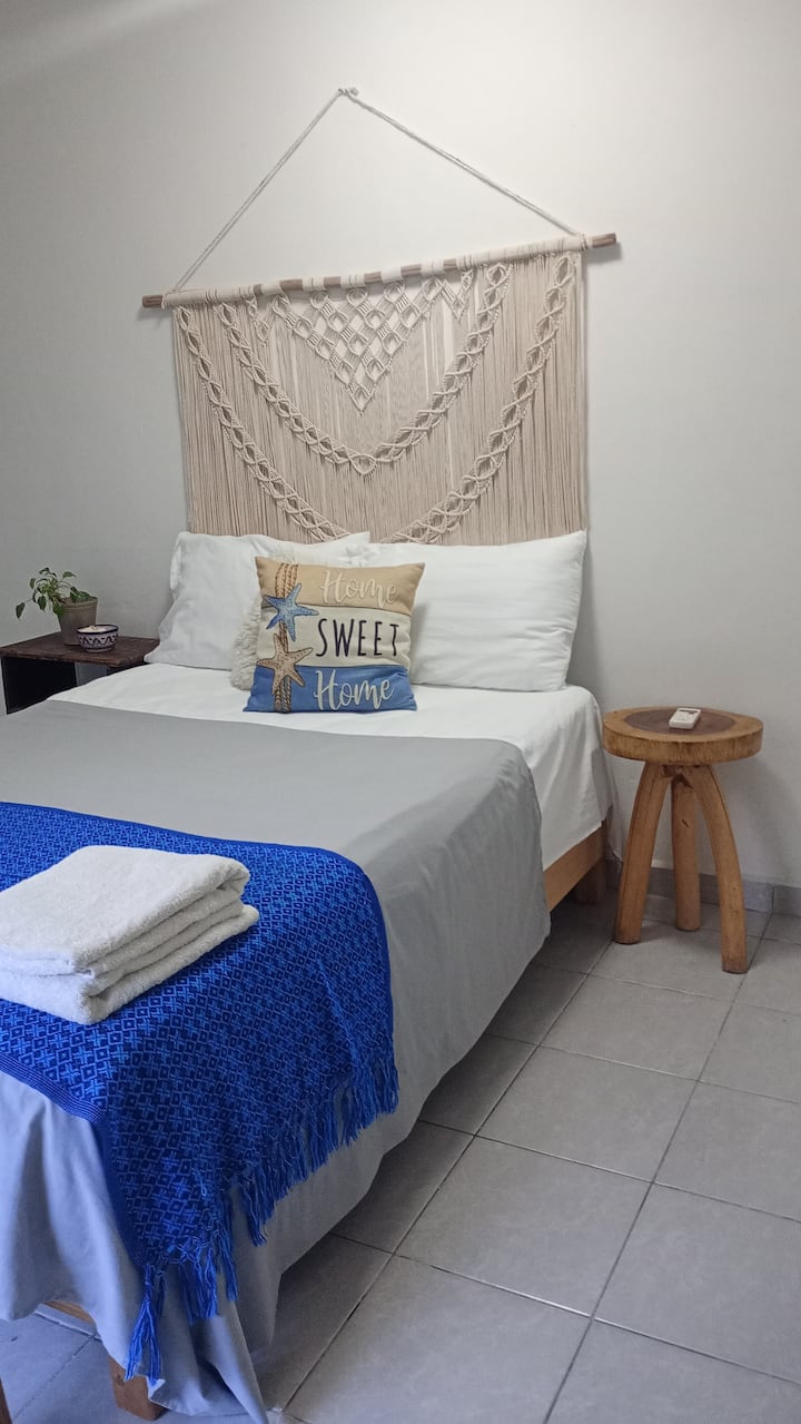 Con Estacionamiento Privado  Alojamiento Vacaciona - Cancún