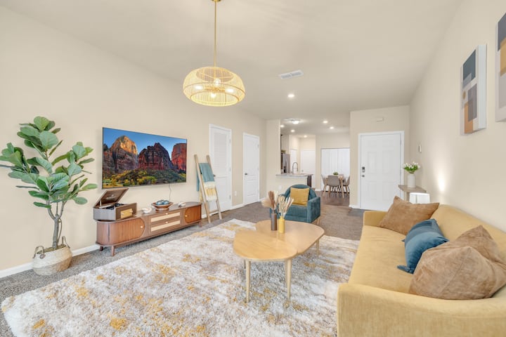 Near Jaguars Stadium| Near Towncenter |Mayo Clinic - Jacksonville, FL