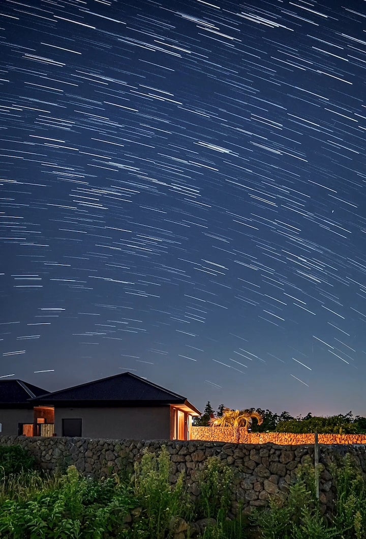 애월 잔향 [은은] 제주애월 고요한 마을 고즈넉한 독채 오픈 할인 - Jeju