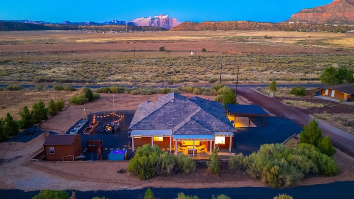 Sauna~zion View~hot Tub~rv Parking~27 Miles Zion - Zion National Park