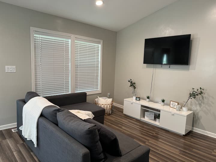 Newly Cozy Renovated Home - Concord, NC