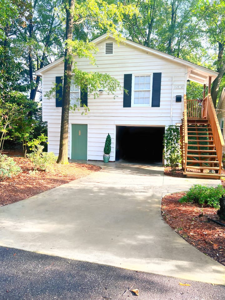 Rosewood Guesthouse - No Pet Fee! - Columbia, SC