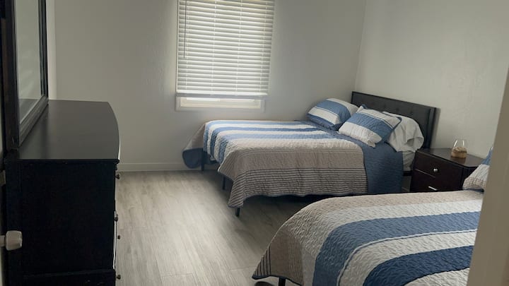 Spacious 2 Bedrooms 3 Beds And 1 Bathrooms - Yuba City, CA