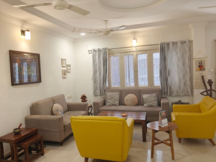 3bhk Fully Furnished Apartment - Vadodara