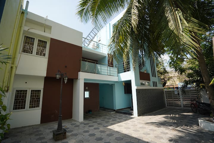 Sr Avanti 1br | 2 Mins To Beach - Chennai