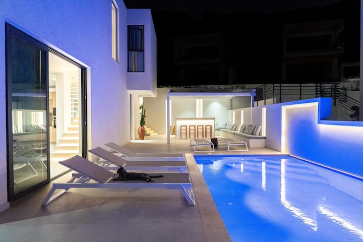 Mediterranean Waterfront Villa - Saranda