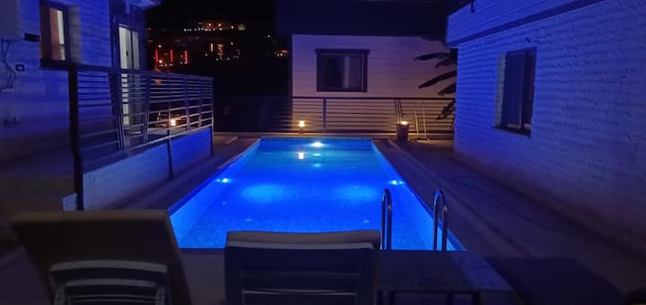 Kuşadası Günlük Kiralık  Villa - Kuşadası
