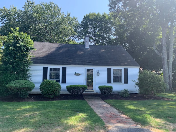 Cape House - Ideal Location - Falmouth, MA