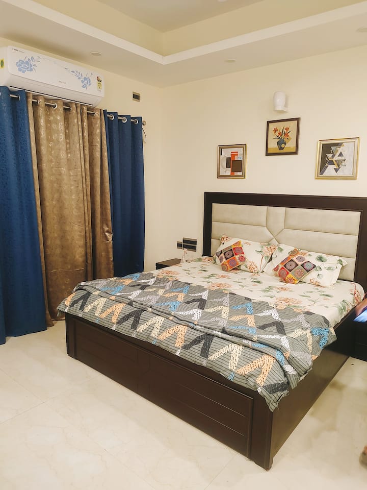 Murli - Peaceful Villa | Vrindavan | Families - Vrindavan