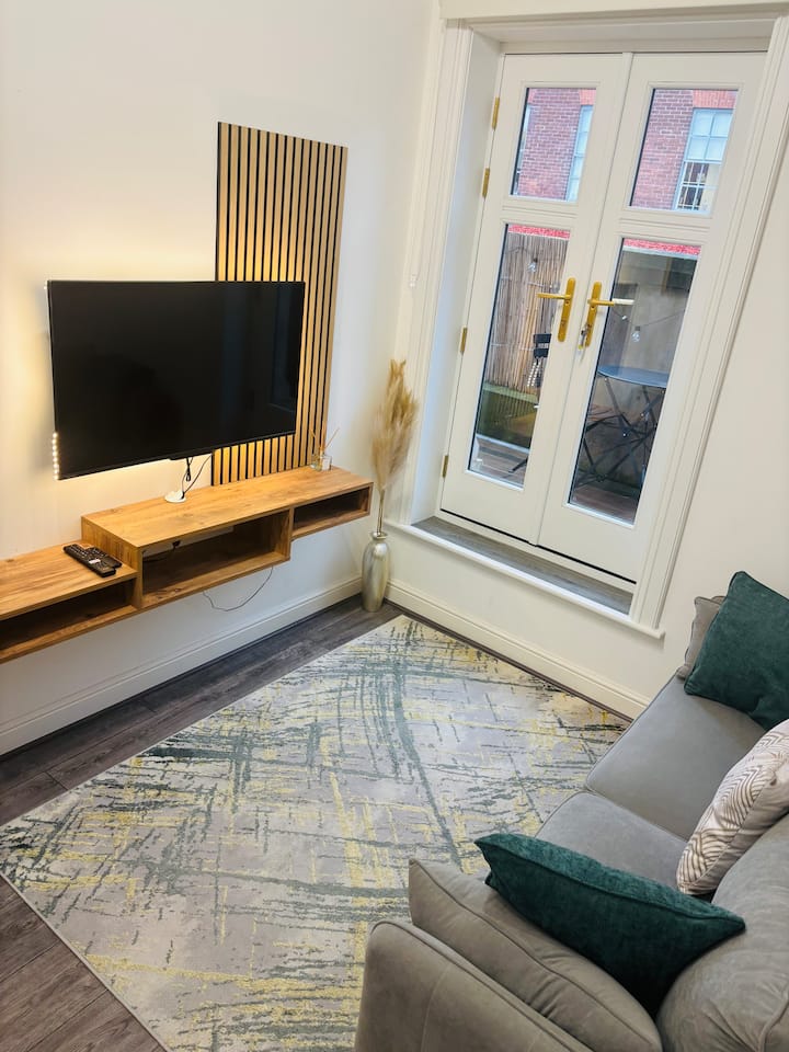 Luxe Haven -Upmarket City Centre- Sleeps 4 - Nottingham
