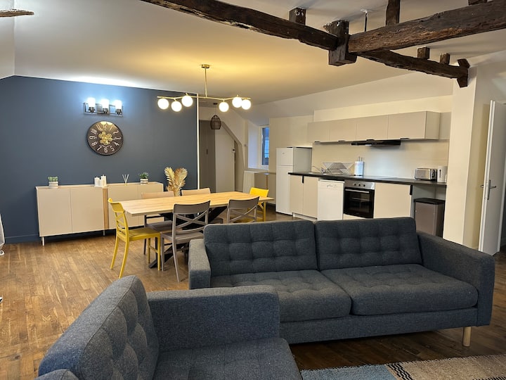 Entre Marais Et Cathédrale, 85m² - Bourges