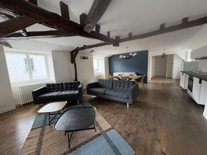 Between Les Marais And The Cathedral, 85m² - Bourges