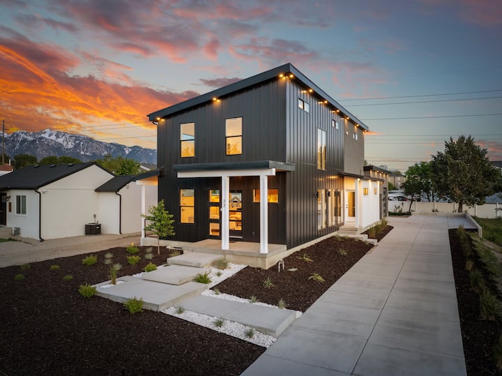 Modern Style Home. Near Expo, Rsl, And Skiing - Sandy, UT