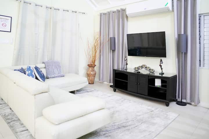 Opal Villa | W/solar Electricity & Starlink Wifi - Jamaica