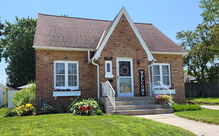 Maritime Masterpiece With Historical Charm - Manitowoc, WI