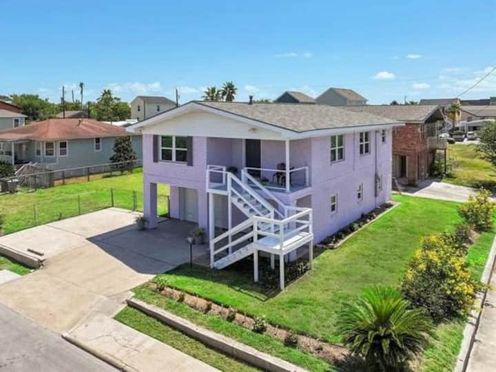 Beautiful Villa Brick Bay Close To All Attractions - West Beach, TX